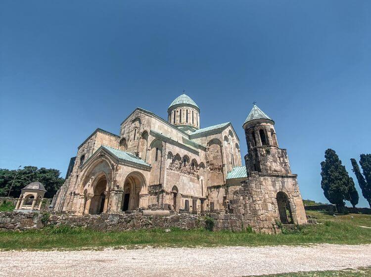 Kutaisi: Take a Visit to the Former Capital City - Ticket To Utopia